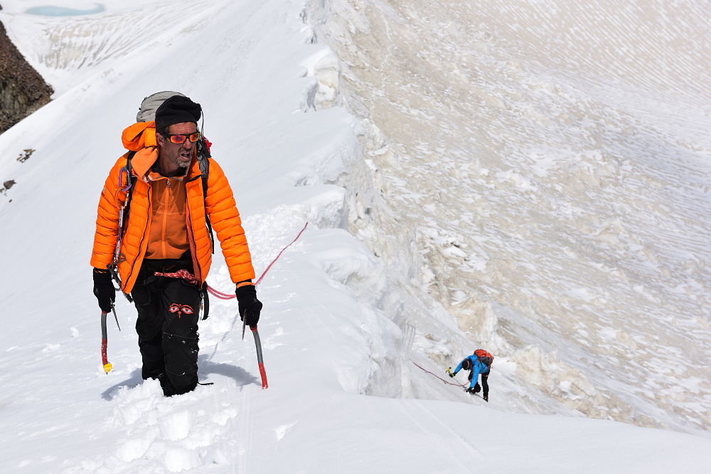 Dzo Jongo Expedition | Mountaineering Dzo Jongo 6280 meters